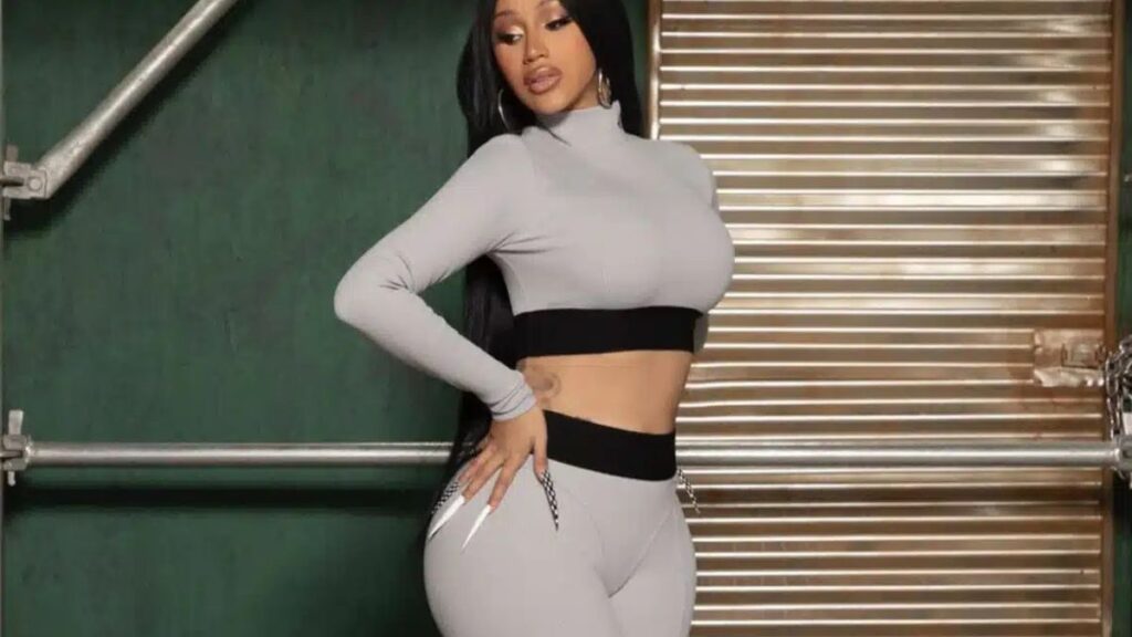 Chart of the Day: Butt Augmentations Explode – Cardi B’s Butt Implodes ...