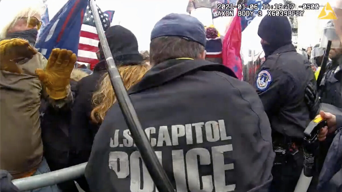 EXCLUSIVE: Dozens of Capitol Police Riot Helmets Were Confiscated Just ...