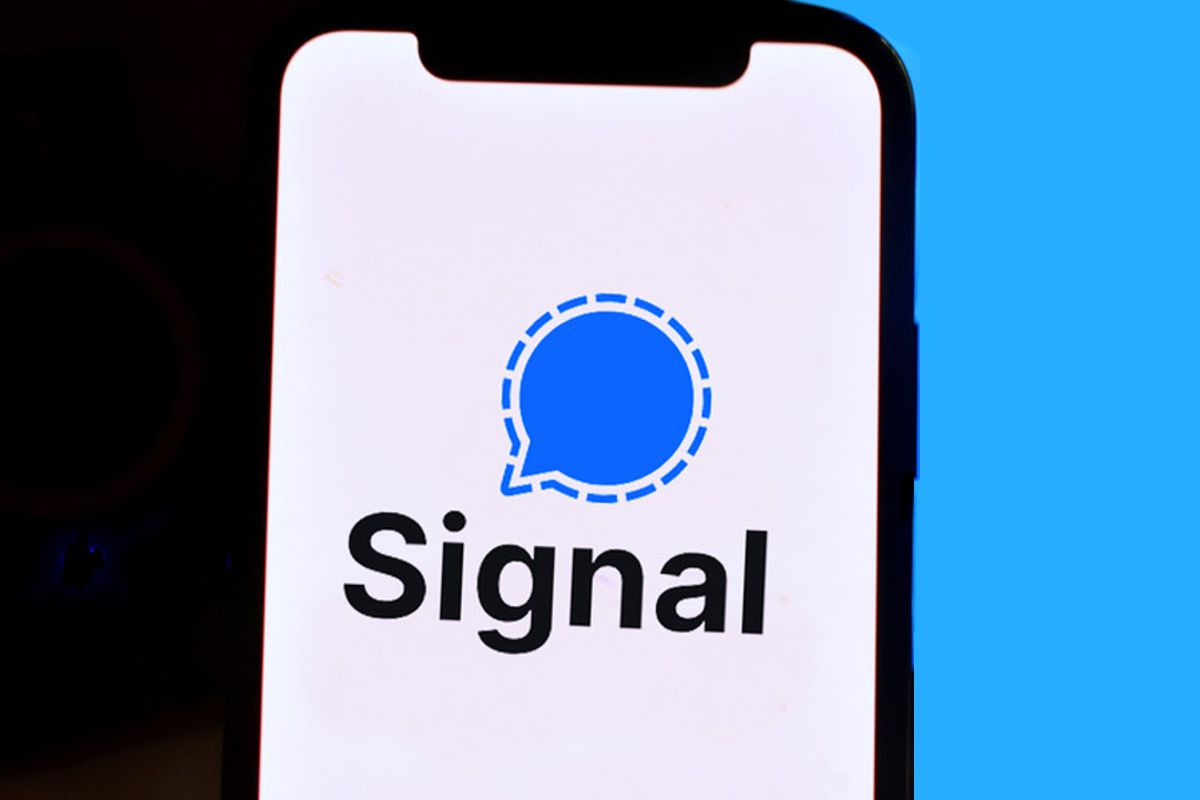 Trump Grants Interview to Editor Who Broke ‘SignalGate’ Story - The Thinking Conservative