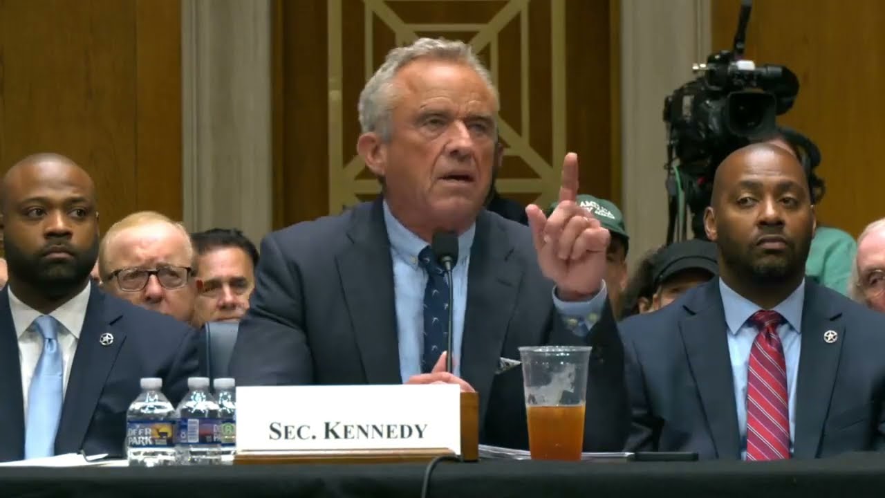 HHS to Stop Recommending Routine COVID Vaccination for Children ...